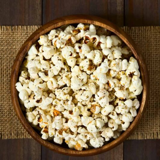 The Complete Oil-Free, Low-Sodium Popcorn Guide